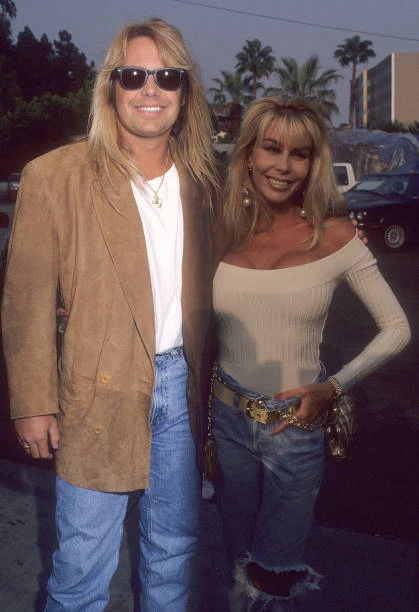 MUSICIAN VINCE NEIL wife Sharise Ruddell on April 9 dine at S- 1992 Old ...