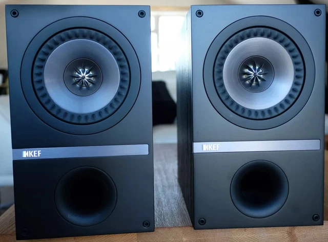 KEF Q100 COMPACT stand-mount speakers Excellent condition Sound ...