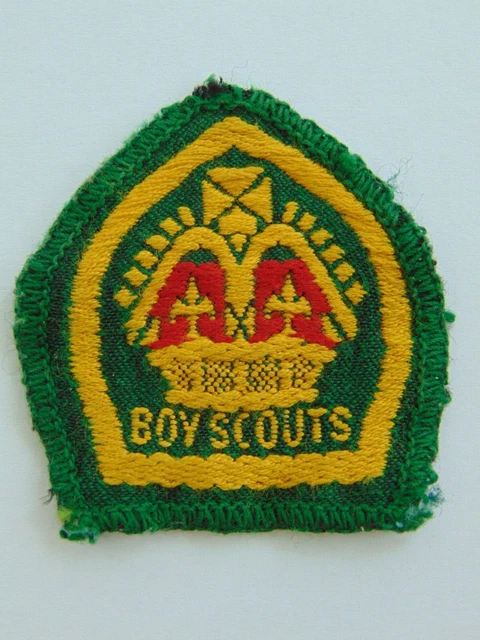 UK BOY SCOUTS 1950s Kings/Queen's Scout Award Badge White Gauze Backing ...
