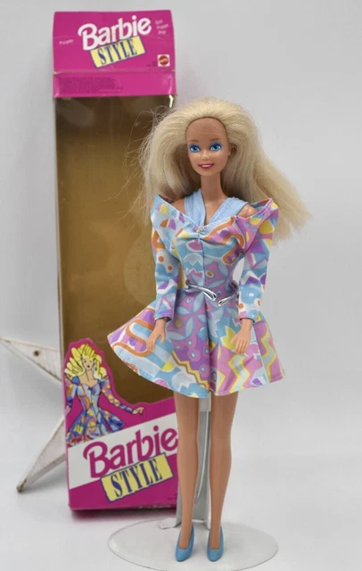MATTEL DOLL POUPÉE Barbie Style 1992 #2453 Asst. 2927 Blue Dress robe ...