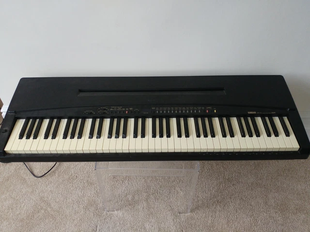 YAMAHA YFP 70 electric Piano/keyboard £29.00 - PicClick UK