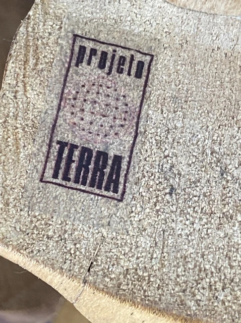 CASSE TÊTE. SECRET Box Edouardo Eleutério. Marqué. Projets Terra. Bois ...