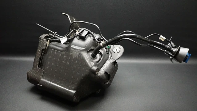 OEM BMW X5 X6 F15 F16 Adblue Fuel Tank Scr Container 7295653 / ...