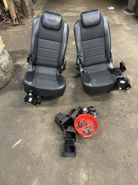 LAND ROVER DEFENDER XS 90/110/130 Forward Facing Rear Leather Seats £ ...