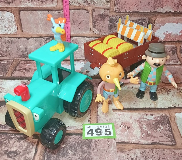 BOB THE BUILDER Travis Tractor With Trailer & Farmer Pickles & Spud ...