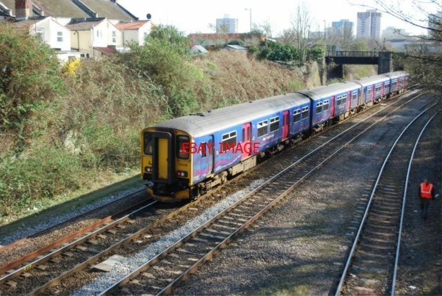 PHOTO CLASS 150 Sprinter Standard Mkiii 2-Car Dmu No 150 248 Leaving ...