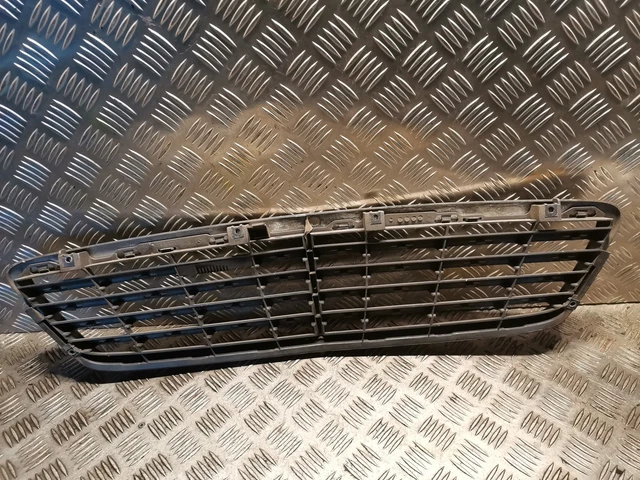 MERCEDES-BENZ CLASSE C W203 Capot Avant Grille 2038800183 EUR 37,34 ...