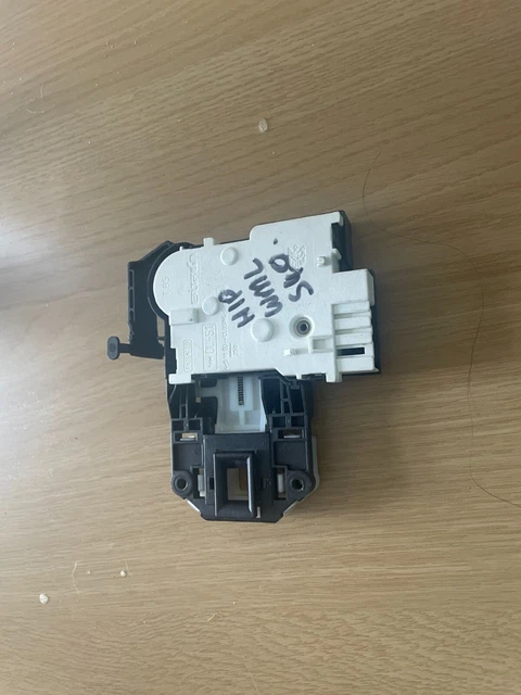 HOTPOINT WML540 SERRATURA porta lavatrice/interblocco porta EUR 11,61 ...