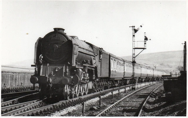 EX LNER CLASS A1 No 60161 "NORTH BRITISH" @ BEATTOCK SUMMIT R/PHOTO ...