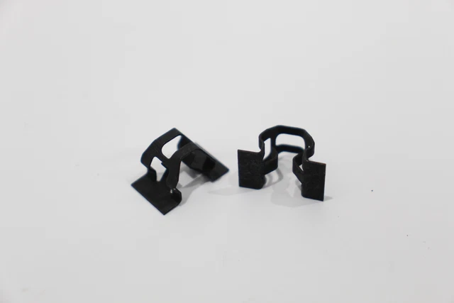 VW TOUAREG CR Jacking Point Fixing Securing Clips x2 New Genuine ...