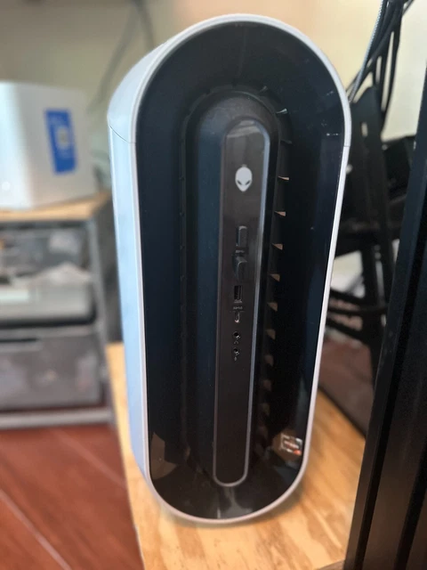 ALIENWARE AURORA R10, 512GB 32GB RAM, 3.6GHz, RTX 3060 Ti 8GB, Grade B+ ...