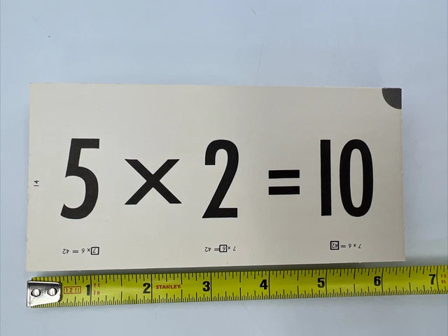 VINTAGE 1966 MATH Multiplication Flash Cards with sliding number cover ...