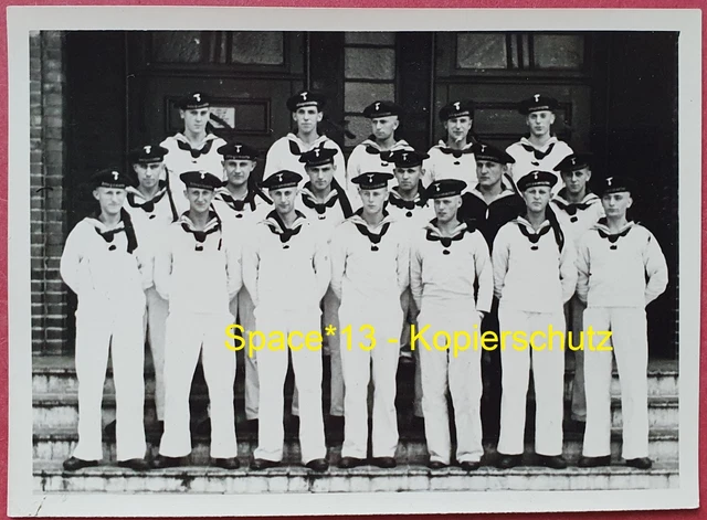 FOTO MATROSEN PORTRAIT vor Kaserne Pillau 1940 Wehrmacht ...