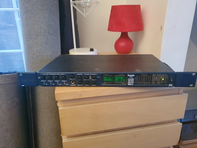 MOTU TRAVELER MK3 24-bit 192KHz 30out/28in FireWire Audio Interface £50 ...