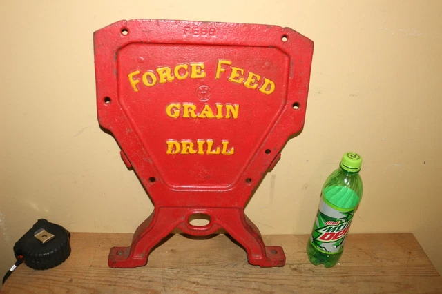 ANTIQUE IH INTERNATIONAL Harvester Force Feed Grain Drill Cast Iron ...
