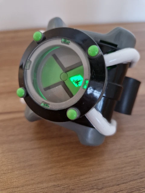 BEN 10 OMNITRIX Ultimate FX Lights and Sounds Bandai- Tested And ...