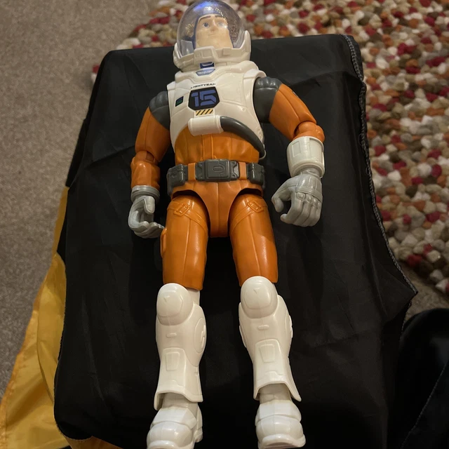 DISNEY PIXAR LIGHTYEAR Modellino Space Ranger Gear Buzz EUR 5,77 ...