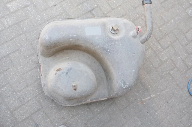 PORSCHE 911 G Modell Tank Kraftstofftank 85 Liter Original EUR 99,99 ...