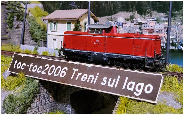 MÄRKLIN / MARKLIN 3072 Locomotiva Diesel 212 215-8 Ac 1:87 H0 EUR 38,00 ...