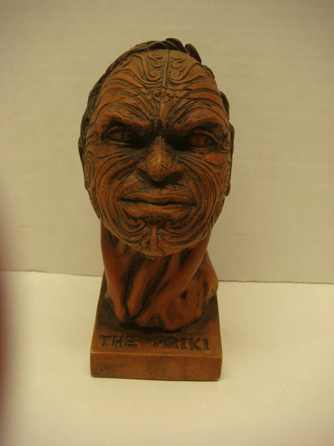 VINTAGE RARE Maori Art "The Ariki" Resin Carving Allan Davey, Co. New ...