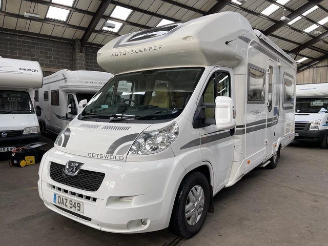 PEUGEOT BOXER 440 AUTO SLEEPER COTSWOLD 4 BERTH MOTOR HOME £37,995.00 ...
