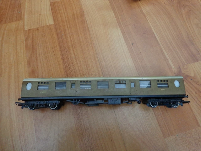 OO GAUGE TRIANG Railways Lner Teak Flying Scotsman Composite Coach 1010 ...