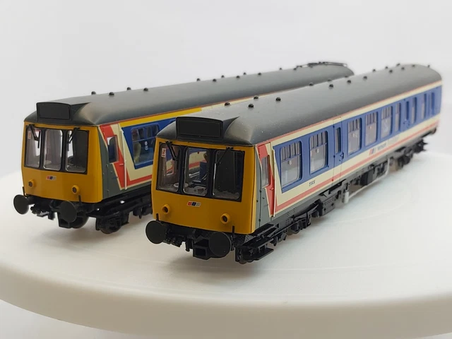 DCC FITTED - Bachmann 32-901 Class 108 2 car DMU in Network SouthEast ...
