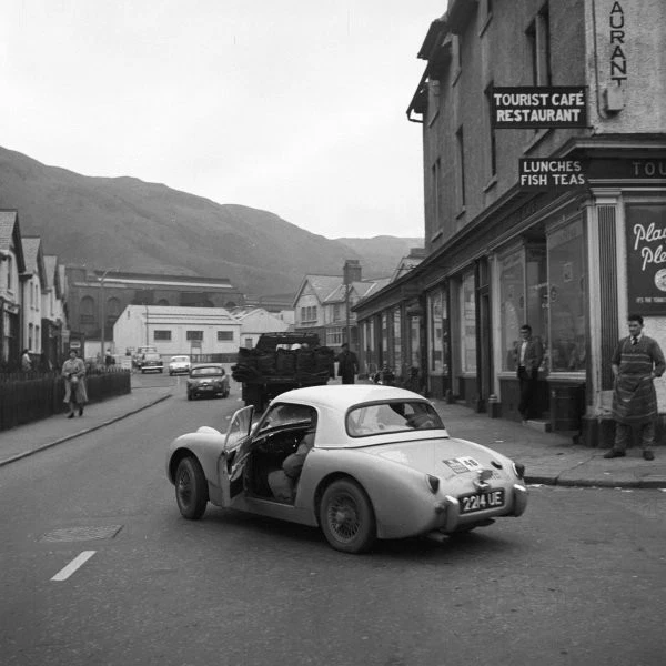 PATTERN HAWKINS AUSTIN Healey Sprite Rally Car 1960 Motor Racing Old ...