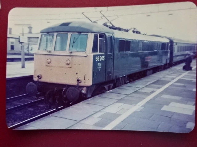 PHOTO CLASS 86 Electric Loco No 86 205 City Of Lancaster £1.85 ...
