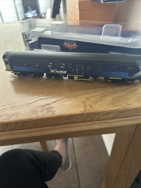 BACHMANN 39-704 BR Mk2F BSO Brake Second Open ScotRail Saltire 00 Gauge ...