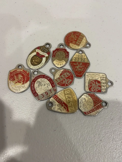 10 X ST GEORGE DRAGONS RUGBY LEAGUE CLUB MEMBERSHIP BADGES $75.00 ...