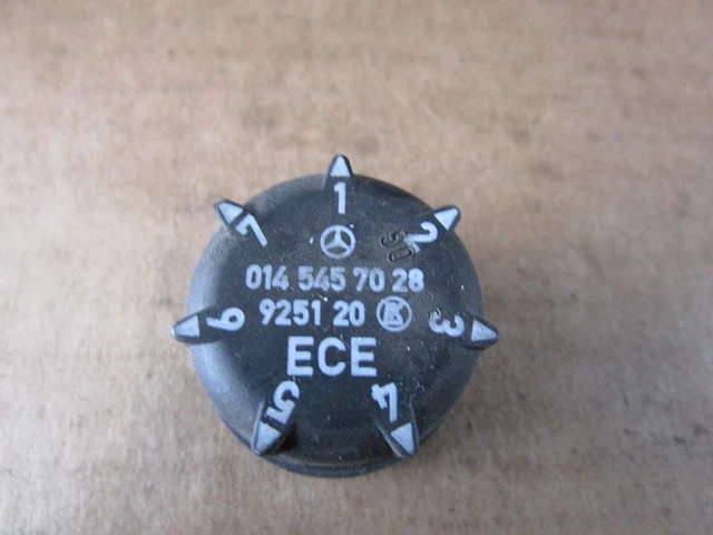 MERCEDES R107 W124 W201 W126 W129 W461 Abgleichstecker ECE Zündung NEU orig. 1x EUR 59,90 ...