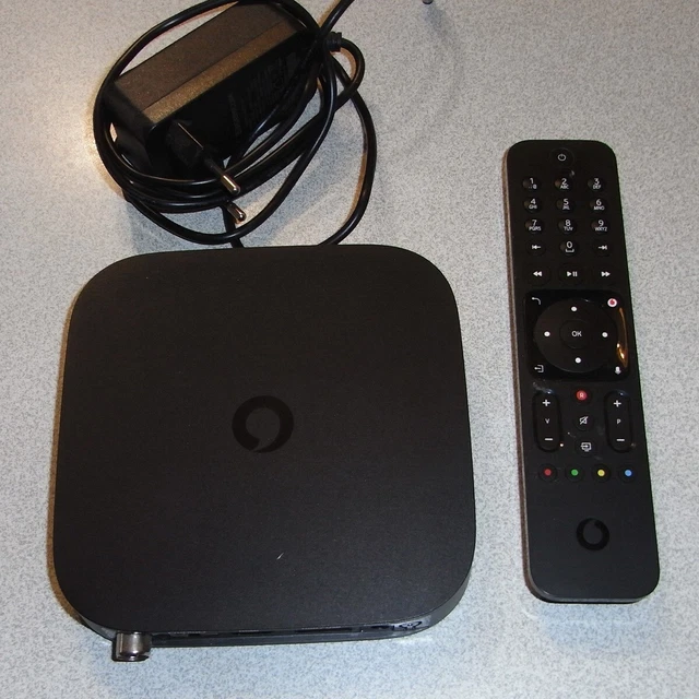VODAFONE GIGA TV 4K Box mit Netzteil und Fernbedienung Kabel-TV ...