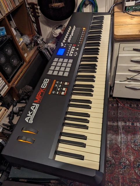 AKAI MPK 88 Hammer Action Controller Semi-weighted MIDI Mother Keyboard ...