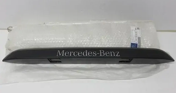 MERCEDES-BENZ VITO W447 Rear End Door Seal A4477411000 NEW GENUINE £114 ...
