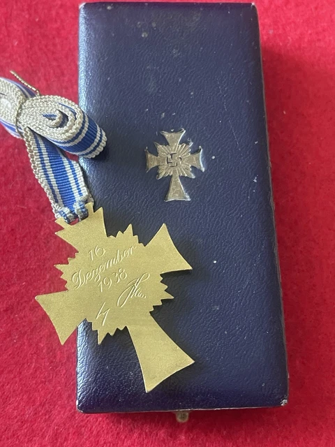 WW2 GERMAN GOLD mother's cross in original box, C.F Zimmermann ...