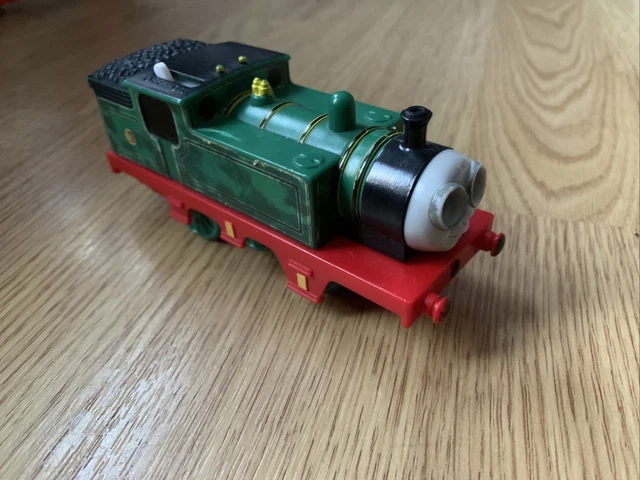 THOMAS THE TANK Engine & Friends TRACKMASTER WHIFF MOTORISED £15.99 ...