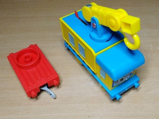 THOMAS AND FRIENDS Trackmaster Motorized Carly the Crane £5.91 ...