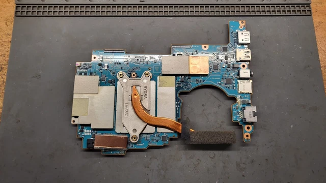 PANASONIC TOUGHBOOK CF-33 Motherboard £70.00 - PicClick UK