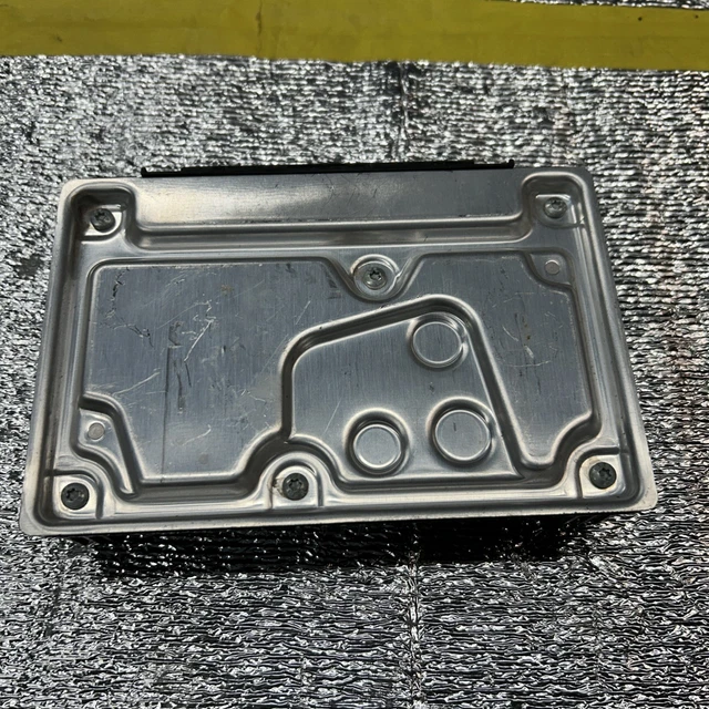 2024-2025 CADILLAC LYRIQ Data Gateway Computer Control Module Unit Oem ...