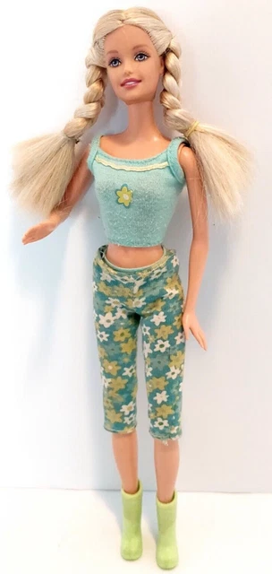 1998 BLONDE BARBIE Rain or Sun Blue and Green Outfit with Boots $13.99 ...