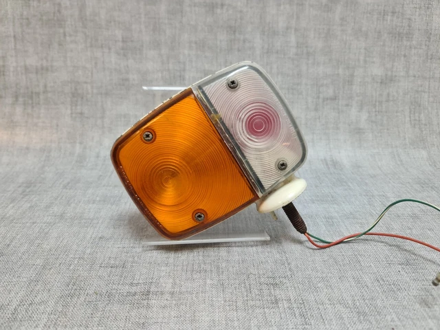 ORIGINAL CLASSIC BEDFORD TK Lorry Sidelight Indicator Lamp Butlers Lenses £69.99 - PicClick UK