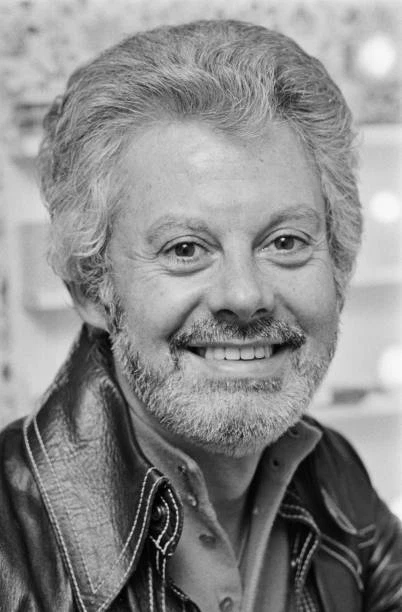 IRISH SINGER ACTOR and entertainer Danny La Rue UK 1973 OLD PHOTO $9.00 ...