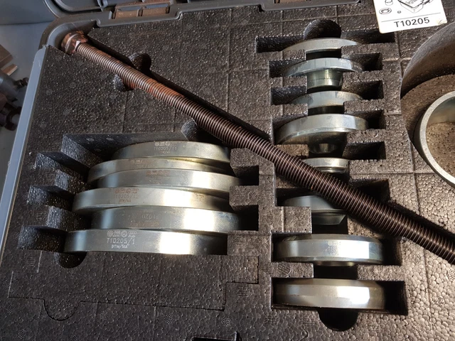 ORIGINAL VW AUDI VAG T10205 Spezialwerkzeug Werkzeugsatz Radlager EUR ...