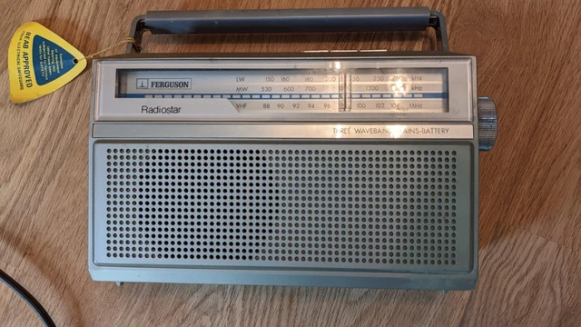 VINTAGE FERGUSON RADIOSTAR 3R06 Radio VHF MW LW £9.50 - PicClick UK