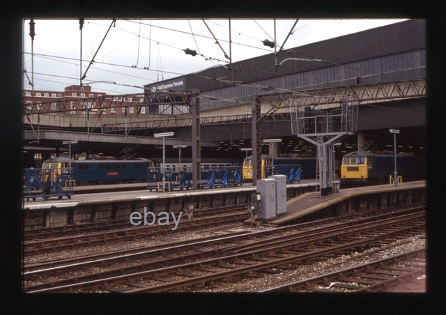 ORIGINAL 35MM SLIDE - AC Electrics 87014, 86238 etc at Euston station c ...