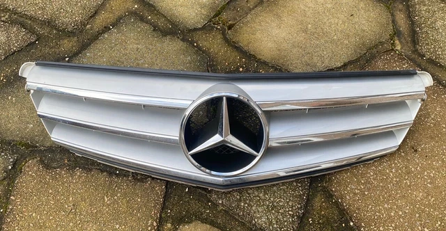 MERCEDES C-CLASS W204 Front Bumper Centre Lower Grille Grill £25.00 ...