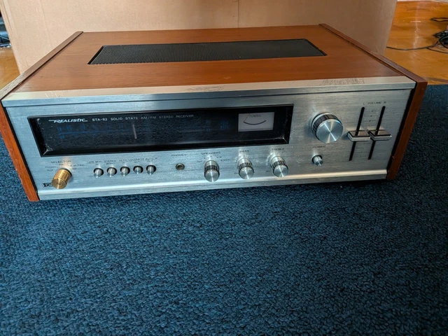VINTAGE 1970S REALISTIC (Radio Shack) STA-82 AM/FM Stereo Receiver ...