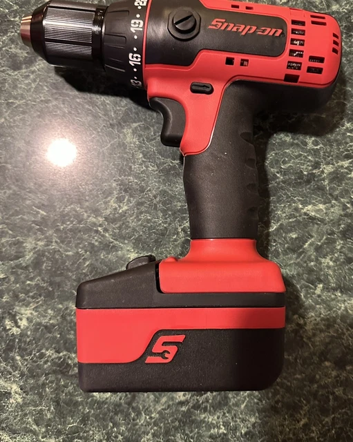 TALADRO/CONTROLADOR SNAP-ON CDR8815 1/2" 18V con batería. Nuevo. Fuera ...