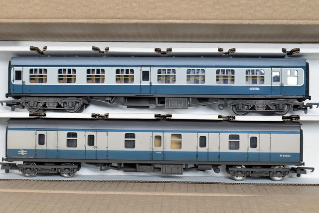 SET OF 2 x Coaches MK1 SK & Full Brake in BR Blue Mainline & Lima ...